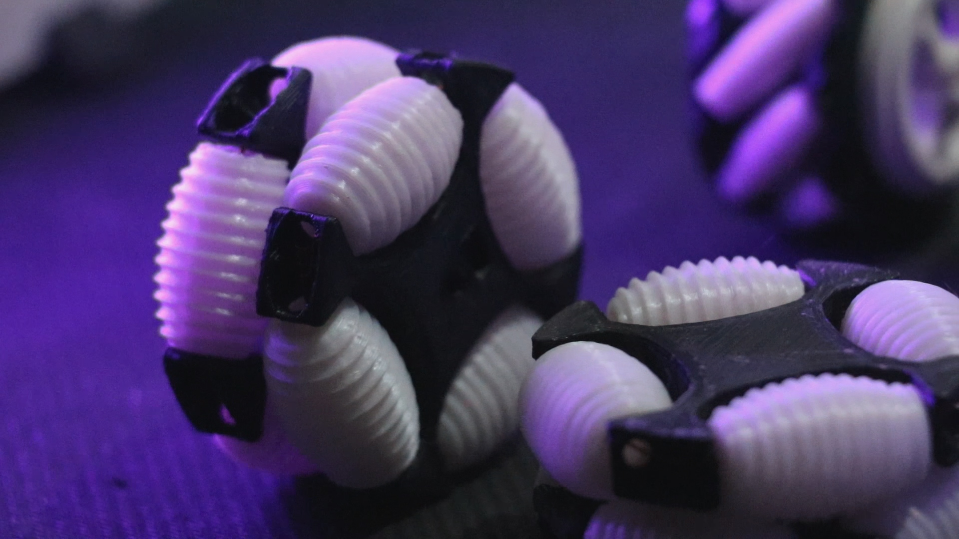 Omni Wheel Robot - A Robot That Can Move in Any Direction - CiferTech