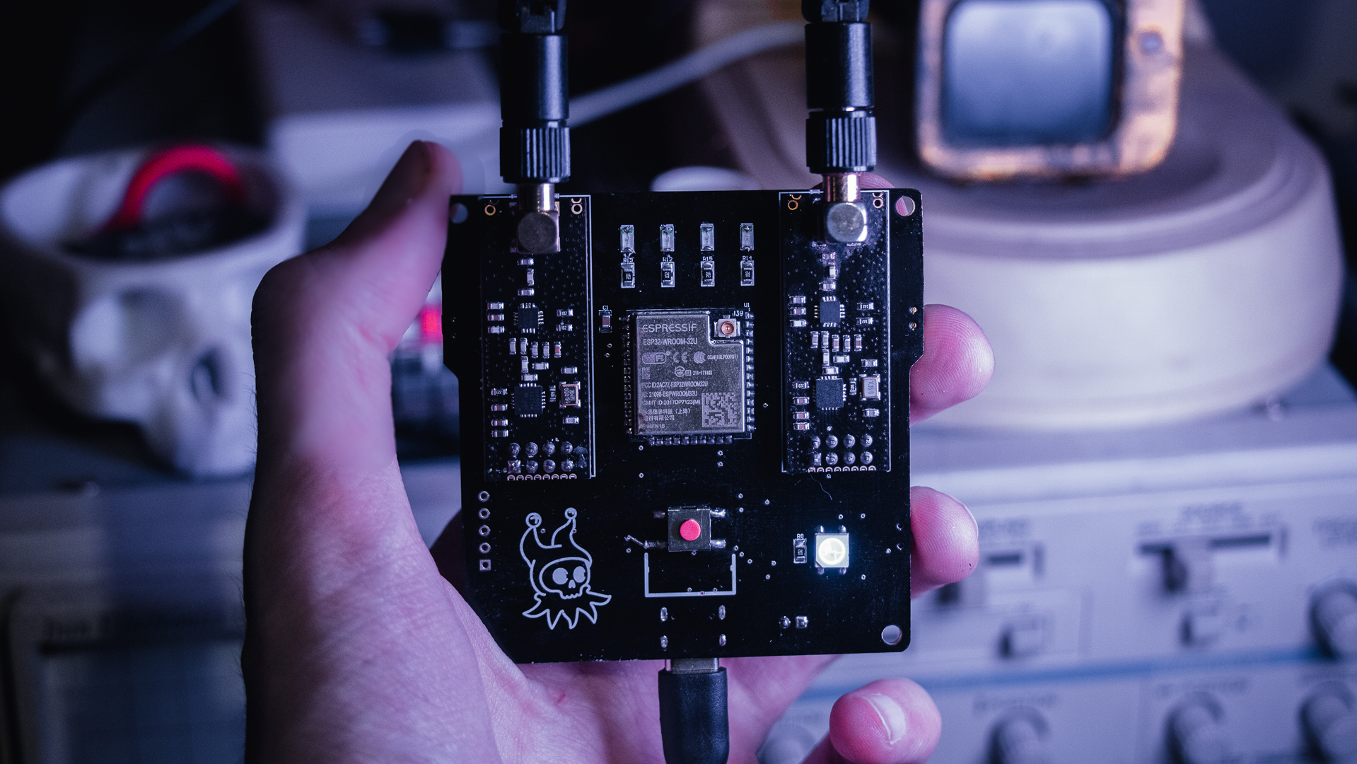 RF-Clown: Your Portable BLE/Bluetooth Jamming Tool - CiferTech